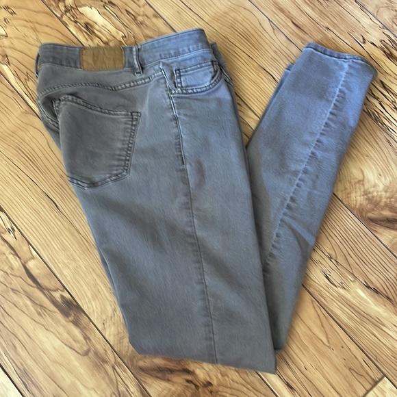 Divided | Jeans | Hm Divided Gray Denim Skinny Straight Leg Jeans ...